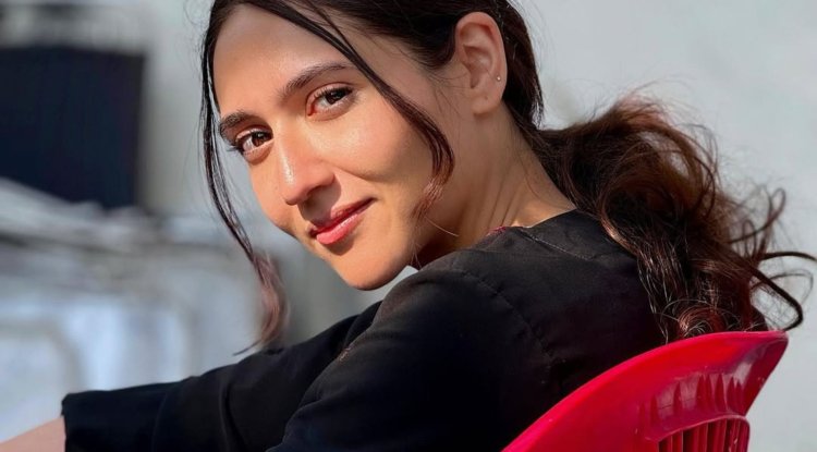 Sahiba Bali Biography: Wikipedia, Height, Age, Boyfriend, Images ...