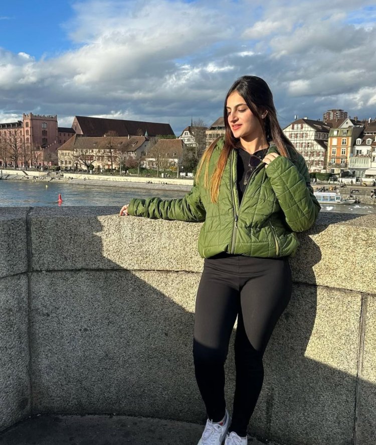 Divya Gupta Biography: Wiki, Age, Height, Boyfriend, Photos, Videos - BIOG