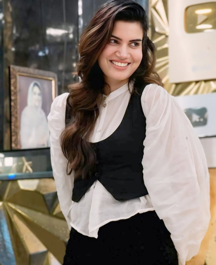 Mahi Lakra Biography: Wiki, Age, Height, Boyfriend, Family, Web Series ...