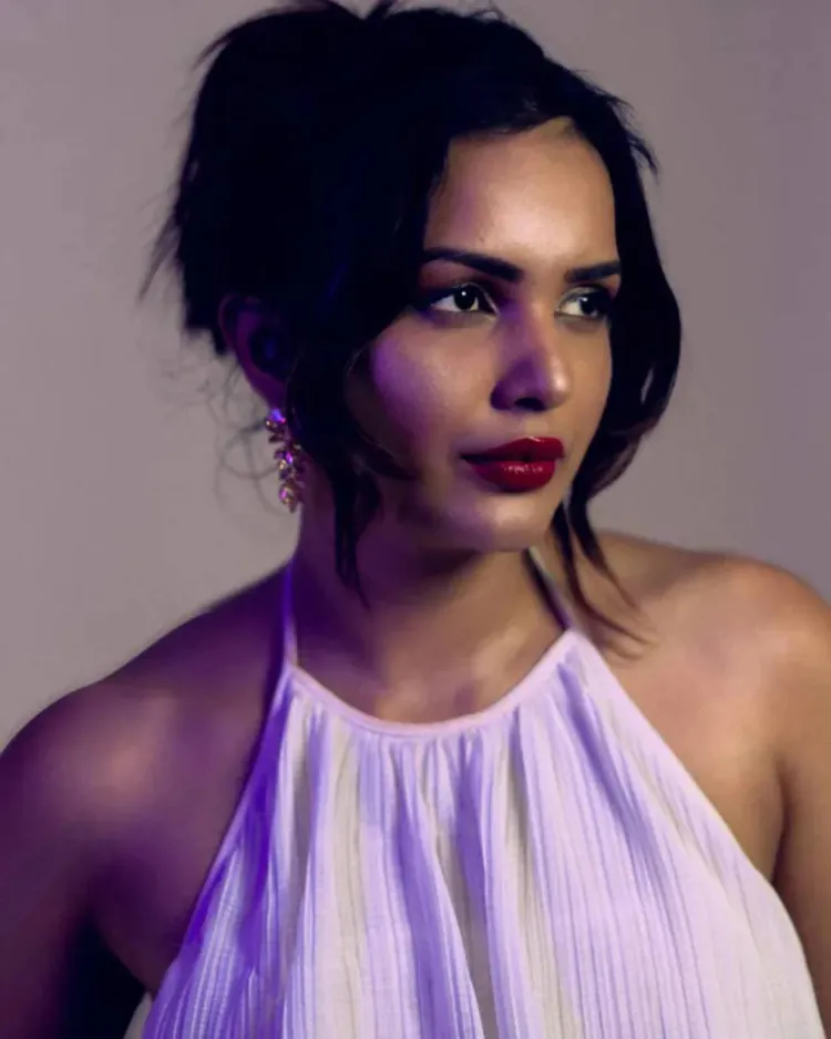 Devanshi Sharma Biography: MTV Roadies 20, Wiki, Age, Height, Boyfriend, Family & Movie - BIOG